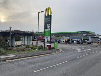 Services on the A22 - Motorway Services Online: A22 motorway service ...