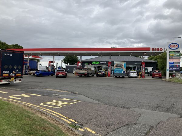 Rothwell services - Motorway Services Online: Rothwell motorway service ...