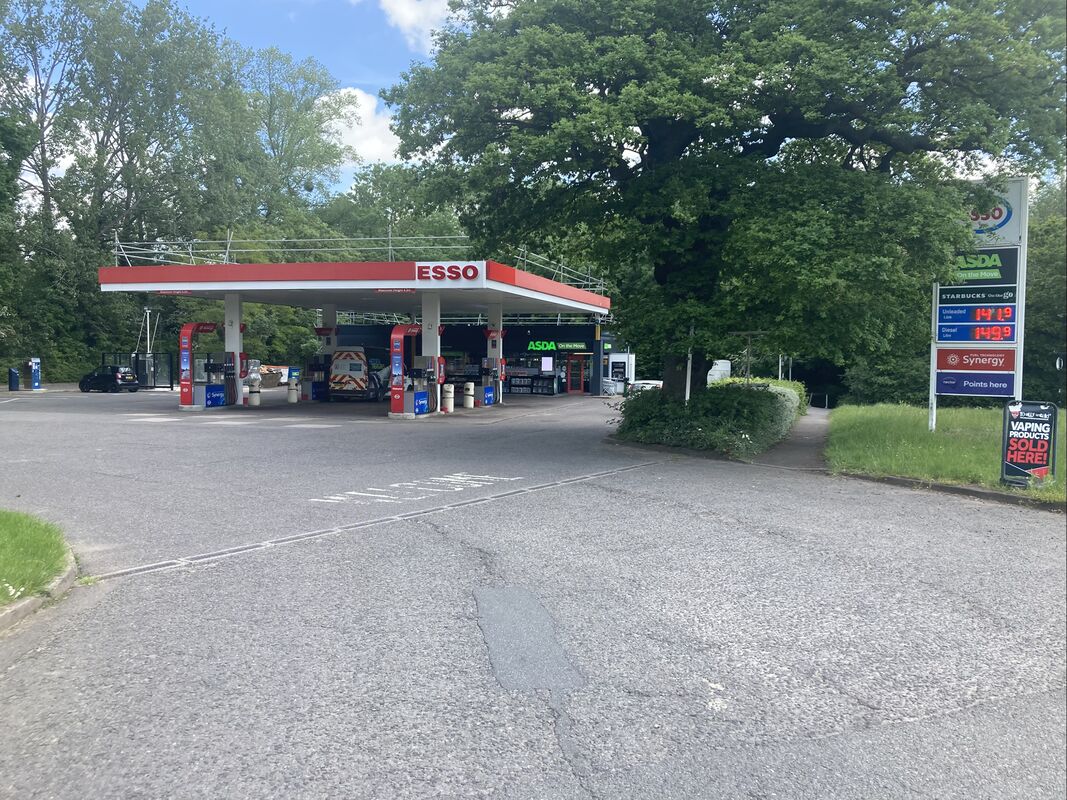 Canley Ford services - Motorway Services Online: Canley Ford motorway ...