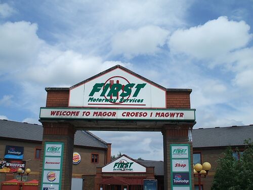 Magor services - Motorway Services Online: Magor motorway service station