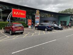 Extra - Motorway Services Online: Extra motorway service station