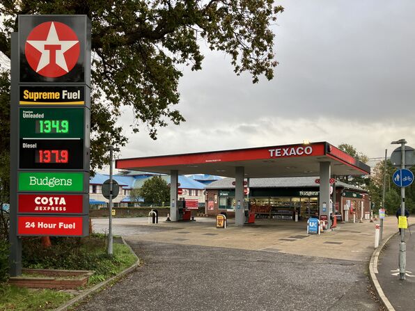 Spur End services map and directions - Motorway Services Online: Map ...