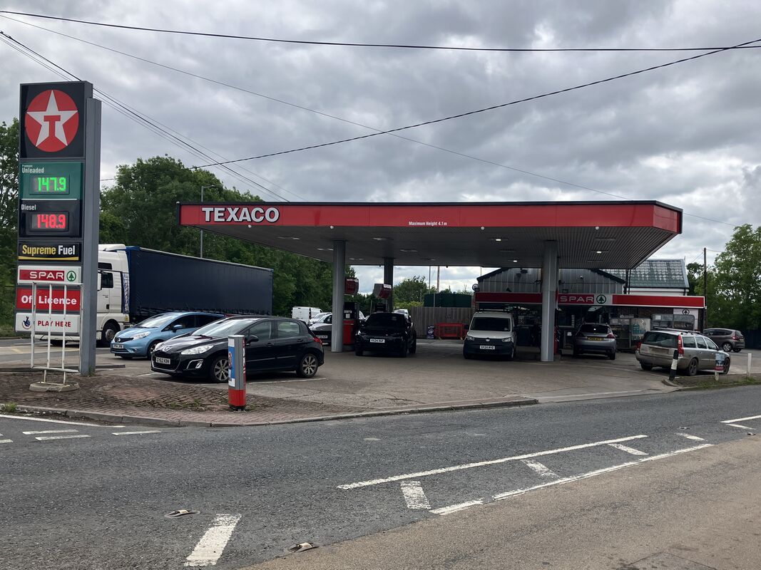 Newtown Cross services - Motorway Services Online: Newtown Cross ...