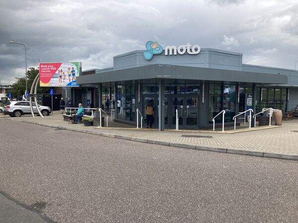 Exeter services - Motorway Services, Exeter | service station info