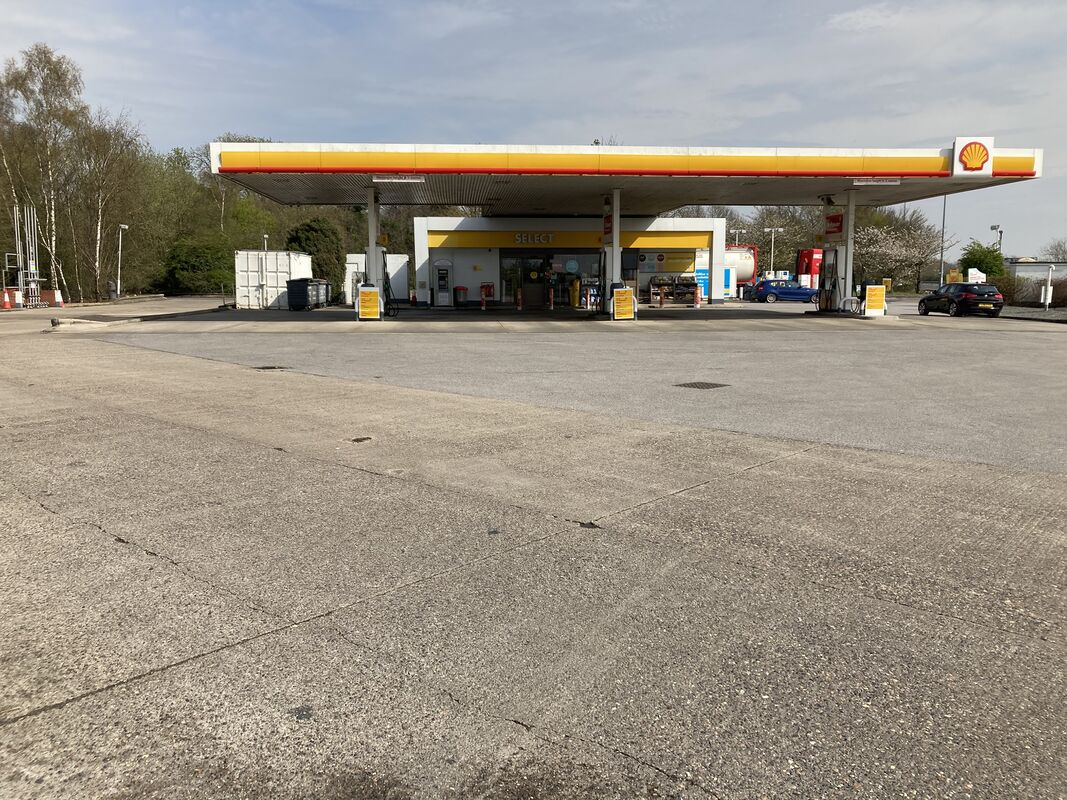 Beacon services - Motorway Services, Beacon | service station info