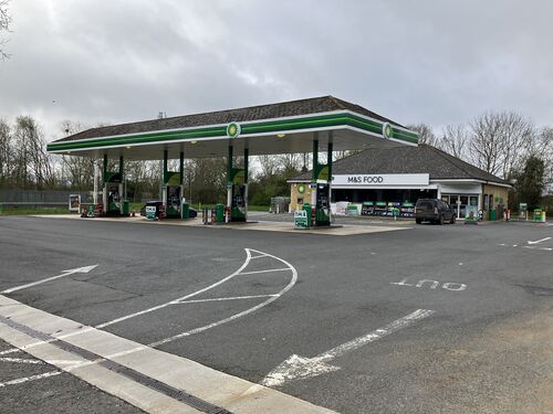 Buckland services - Motorway Services Online: Buckland motorway service ...