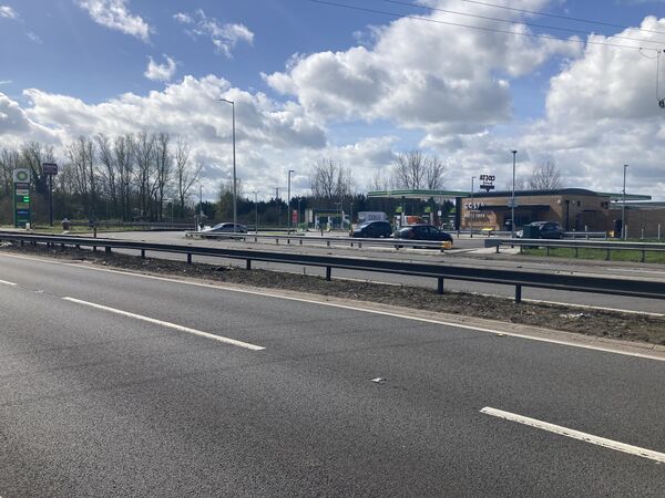 Astwick services - Motorway Services, Astwick | service station info