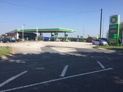Photos of Caenby Corner - Motorway Services Online - Motorway Services ...