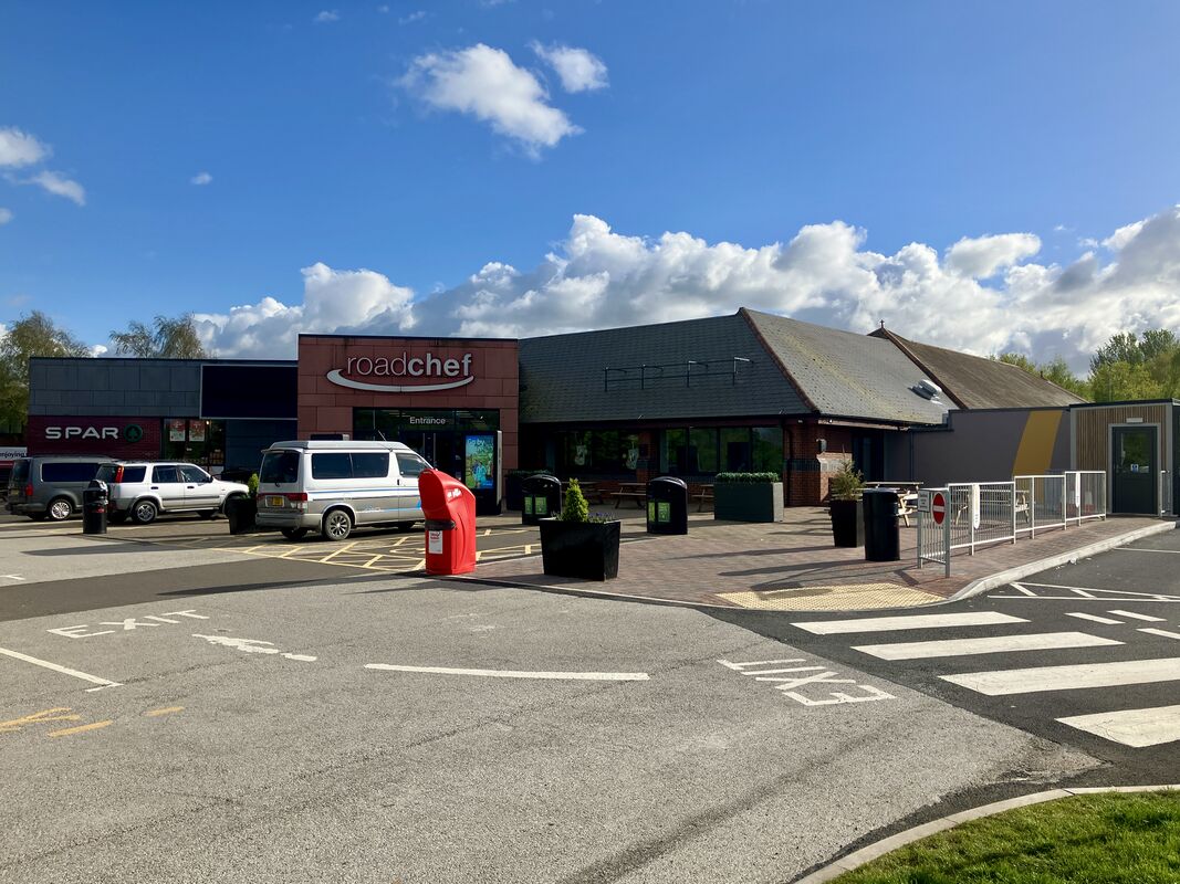 Chester services - Motorway Services Online: Chester motorway service ...