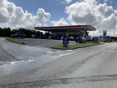 Services on the A30 and A303 - Motorway Services, A30 | service station ...