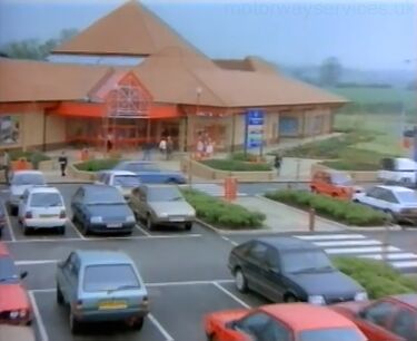 History of South Mimms services - Motorway Services Online: History ...