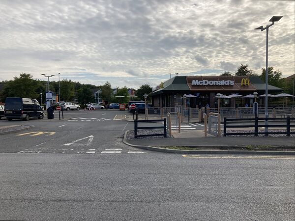 Moor Farm services - Motorway Services, Moor Farm | service station info