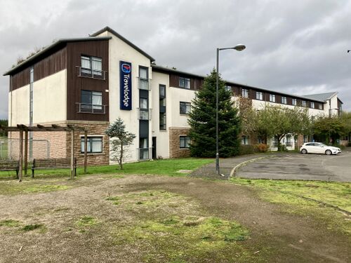 Broxden services - Motorway Services, Broxden | service station info