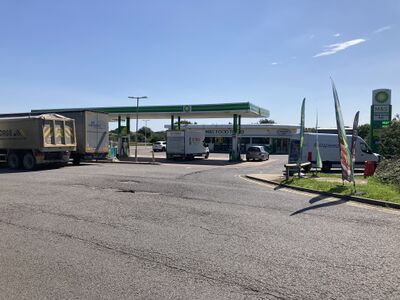 Services on the A14 - Motorway Services, A14 | service station info