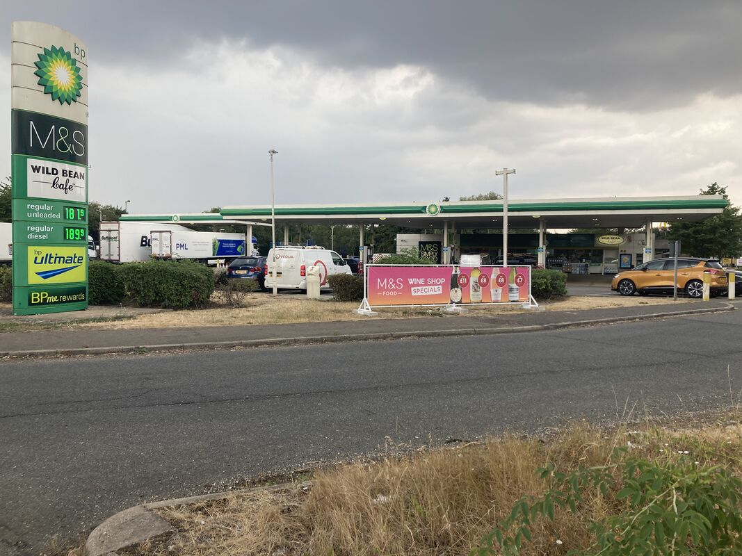 Brampton Hut services - Motorway Services, Brampton Hut | service ...