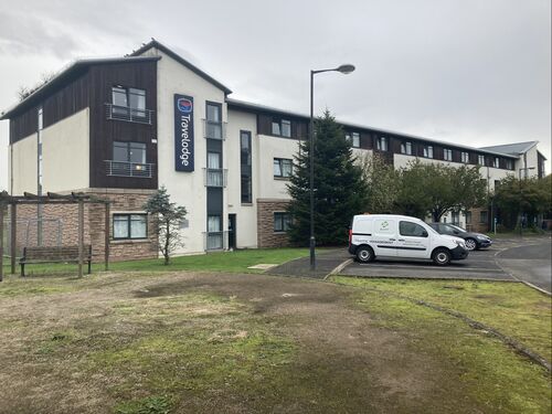 Broxden services - Motorway Services, Broxden | service station info