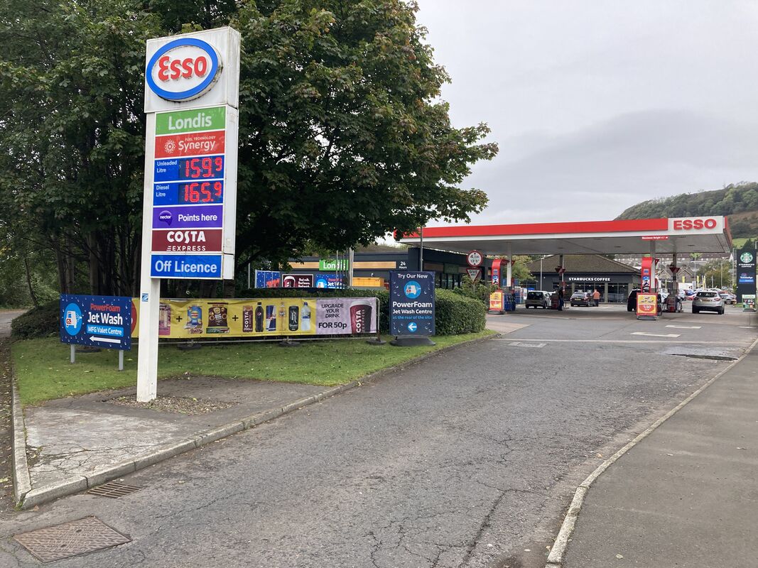 Dumbarton Gateway services - Motorway Services, Dumbarton Gateway ...