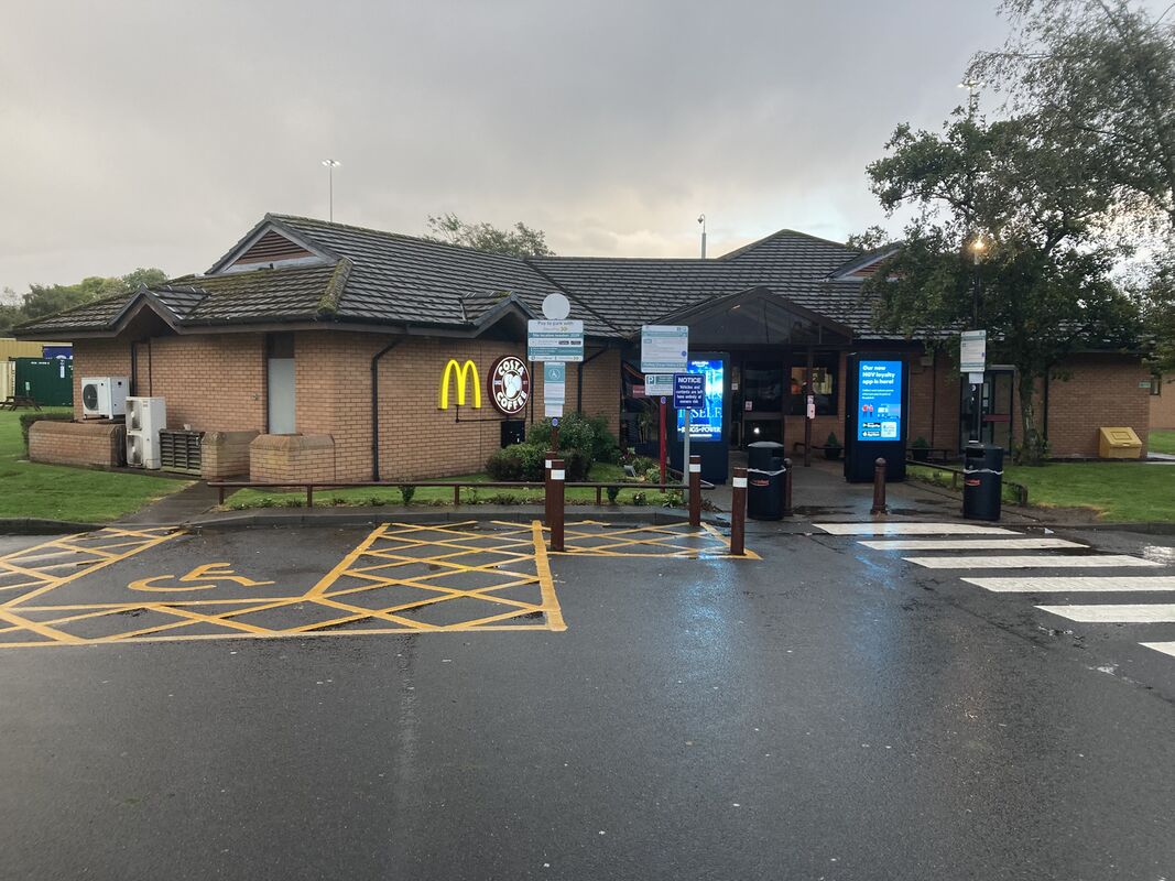 Hamilton services - Motorway Services, Hamilton | service station info