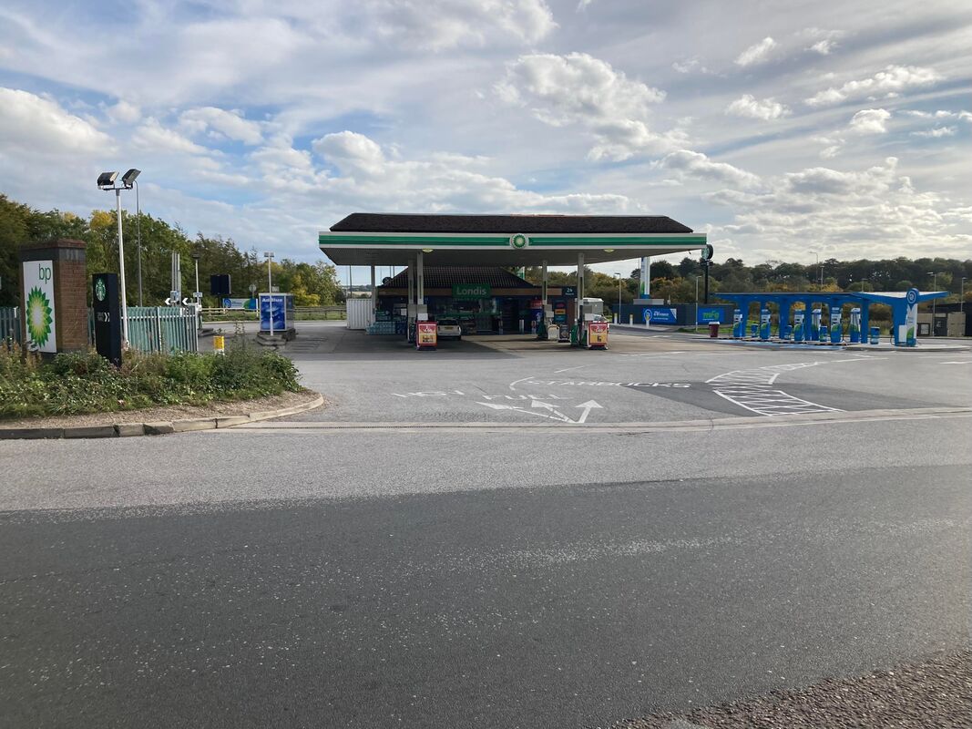 Barnetby services - Motorway Services, Barnetby | service station info