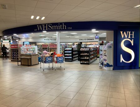 WHSmith - Motorway Services Online: WHSmith motorway service station